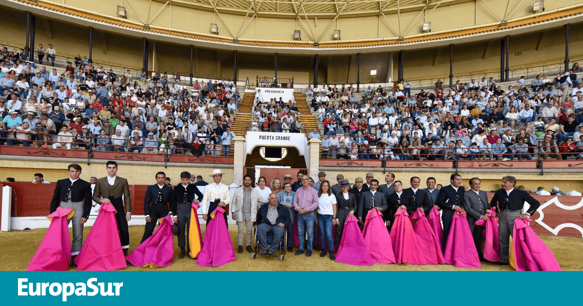Las fotos de la novillada sin picadores en la reapertura de la plaza de ...