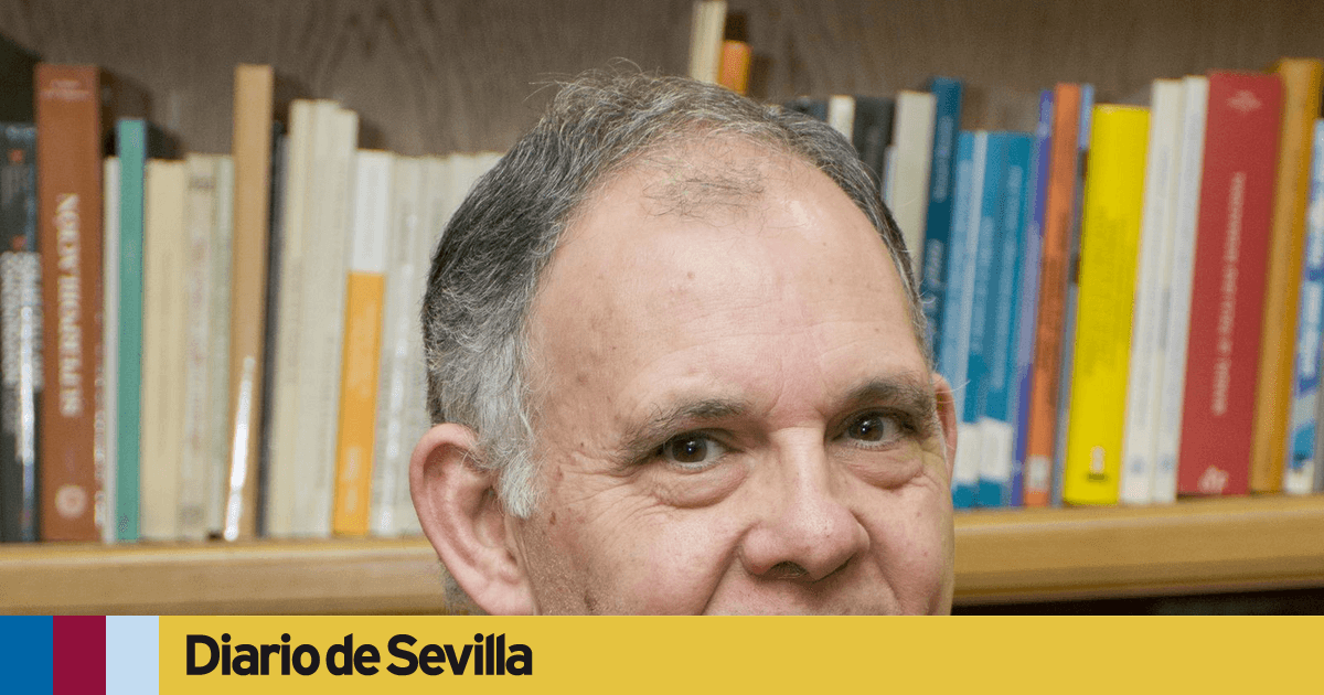 Leoncio López-Ocón | Historiador "La ciencia vertebró el imperio de los ...
