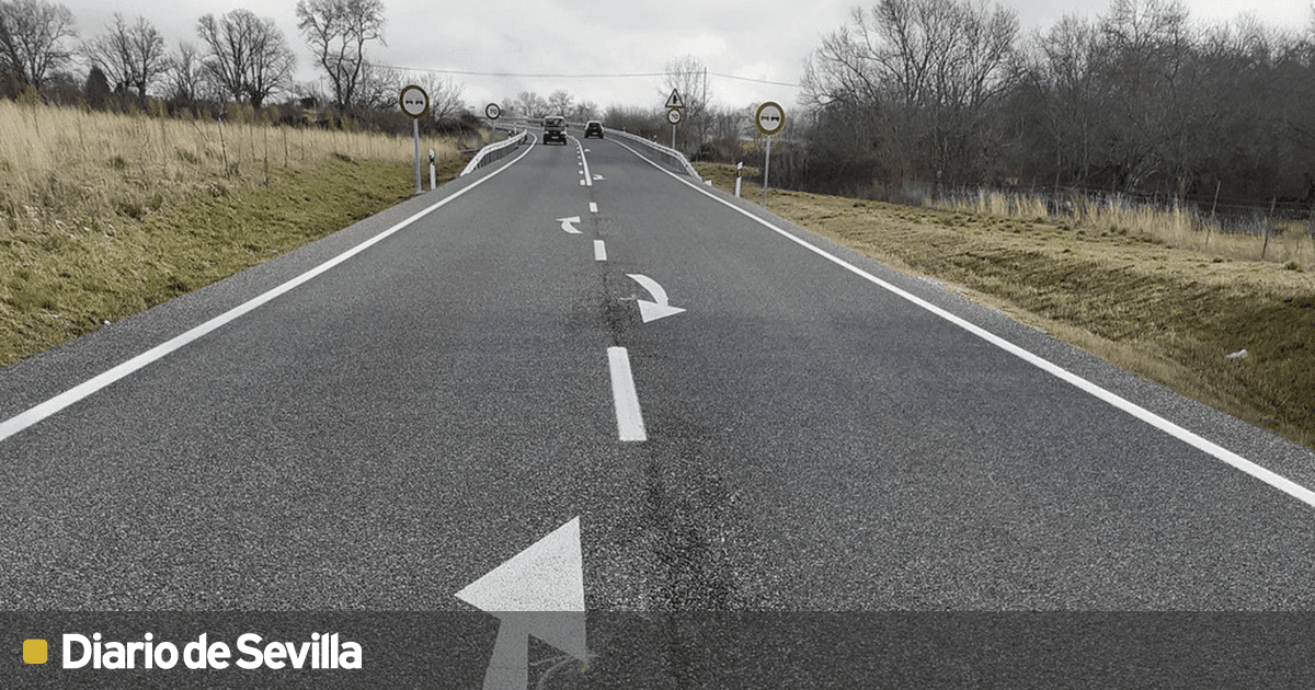 Qué indican las nuevas marcas pintadas en las carreteras de la DGT