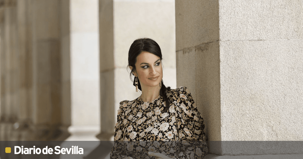 Yolanda Castaño gana el Premio Nacional de Poesía 2023