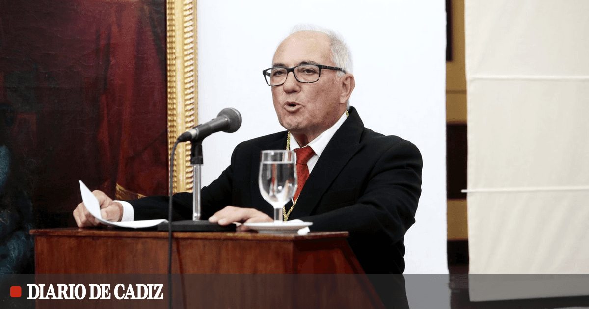 Ripoll resalta cómo la Academia "se enriquece" con la presencia de Gaztelu