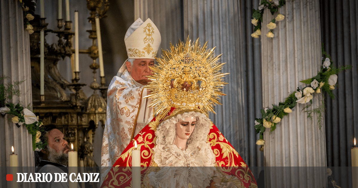 El obispo de Cádiz limita las coronaciones canónicas: las imágenes ...