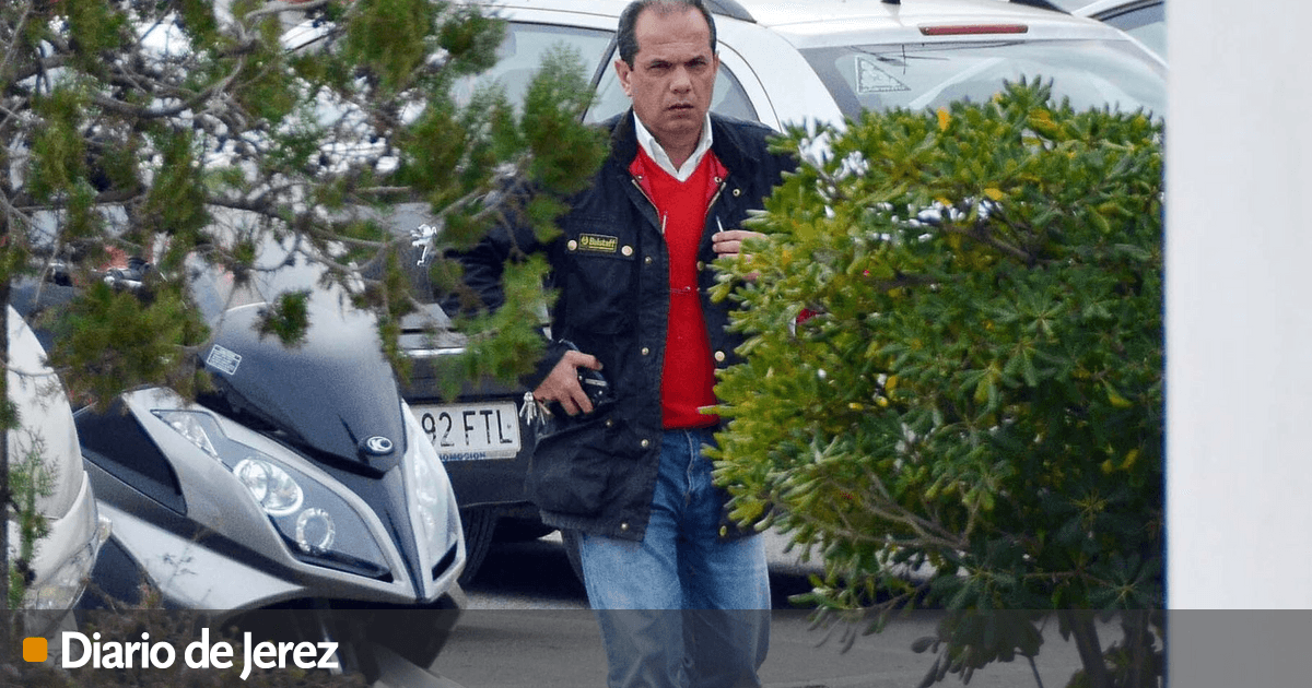 Joaquín Morales, expresidente del Xerez CD, negocia la fusión del Dos Hermanas 1971 con el Gerena