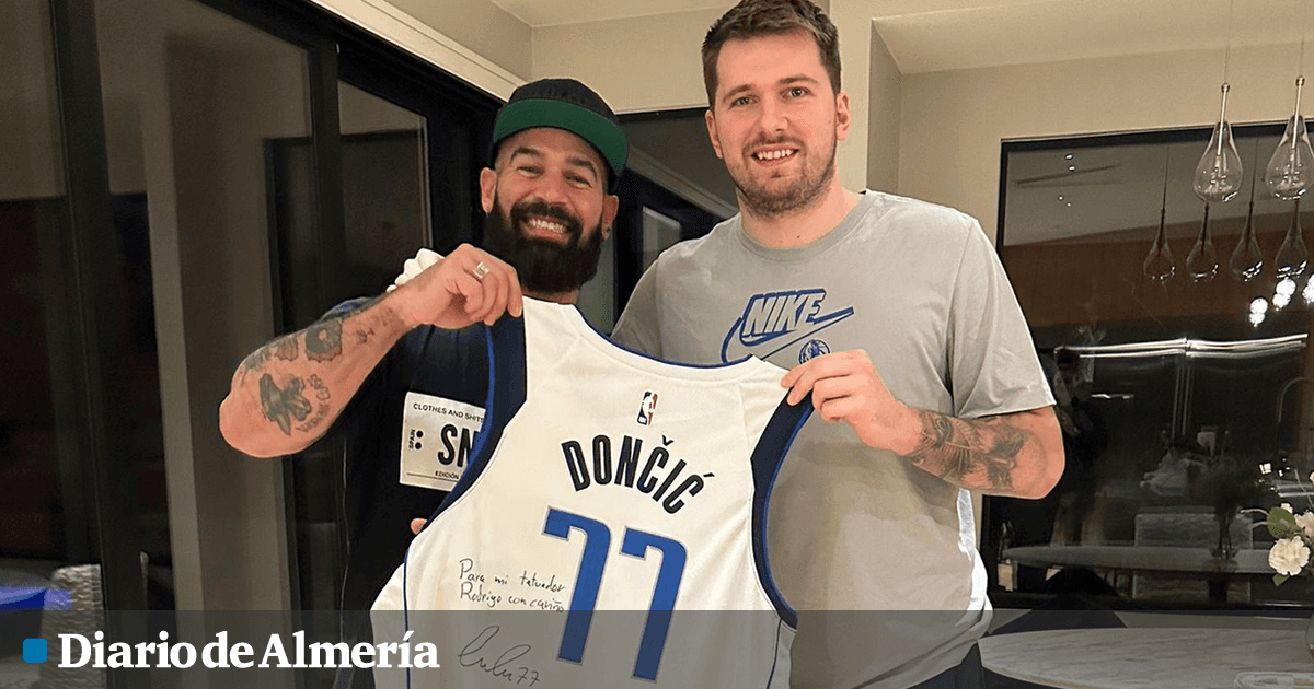 ¿Qué le ha regalado Luka Doncic al tatuador almeriense Rodrigo Gálvez?