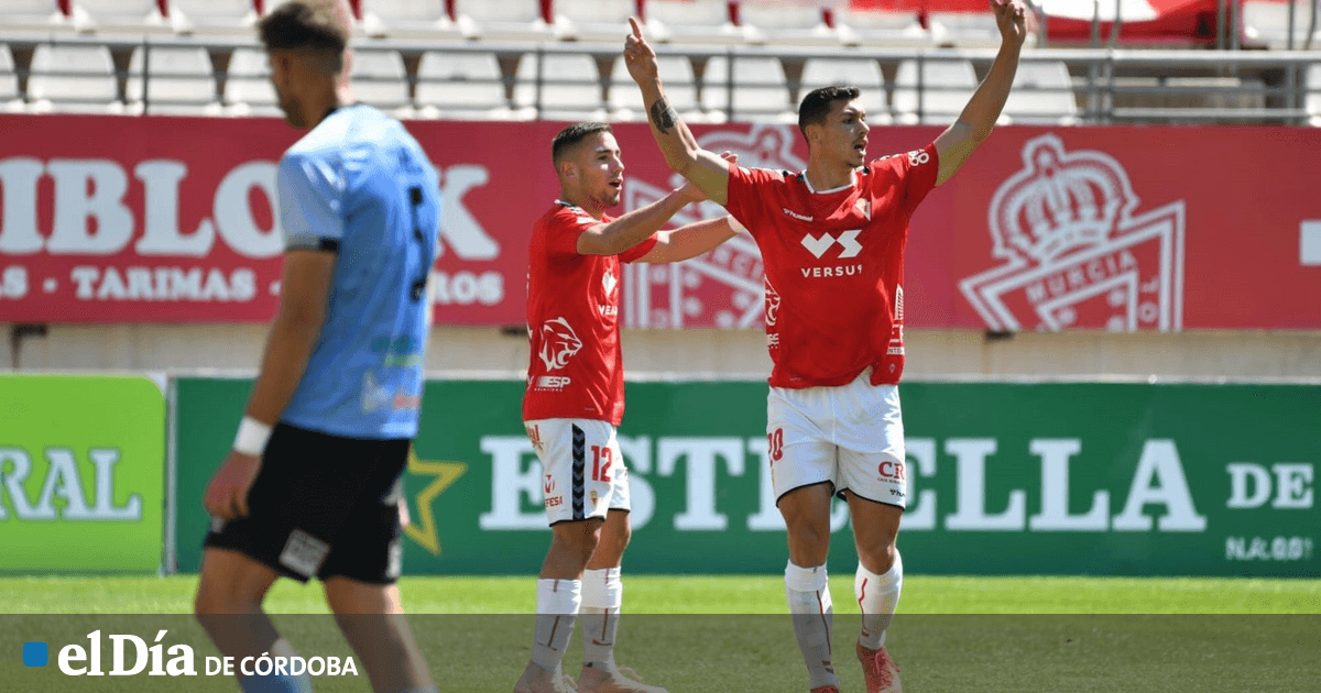 Adrián Fuentes pasará reconocimiento médico este lunes con el Córdoba CF
