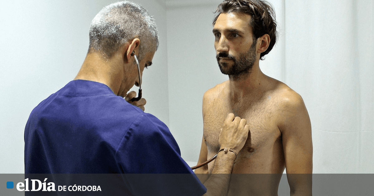 Álex Bernal ve al Córdoba CF como "un equipazo"