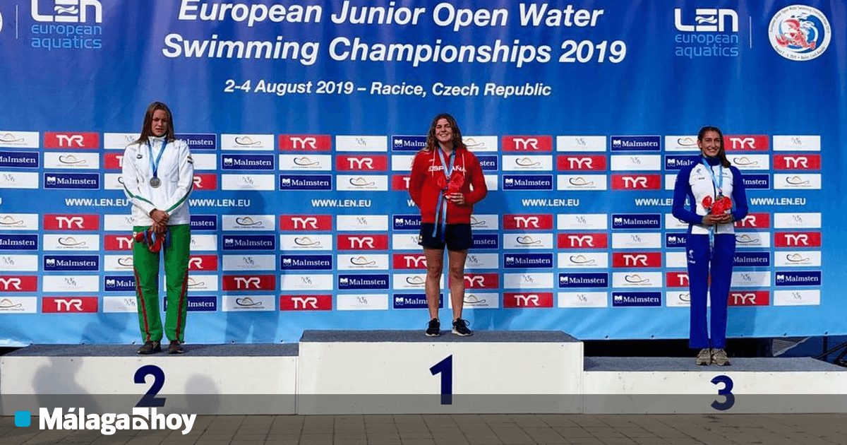 La malagueña María Claro, campeona de Europa junior en aguas abiertas