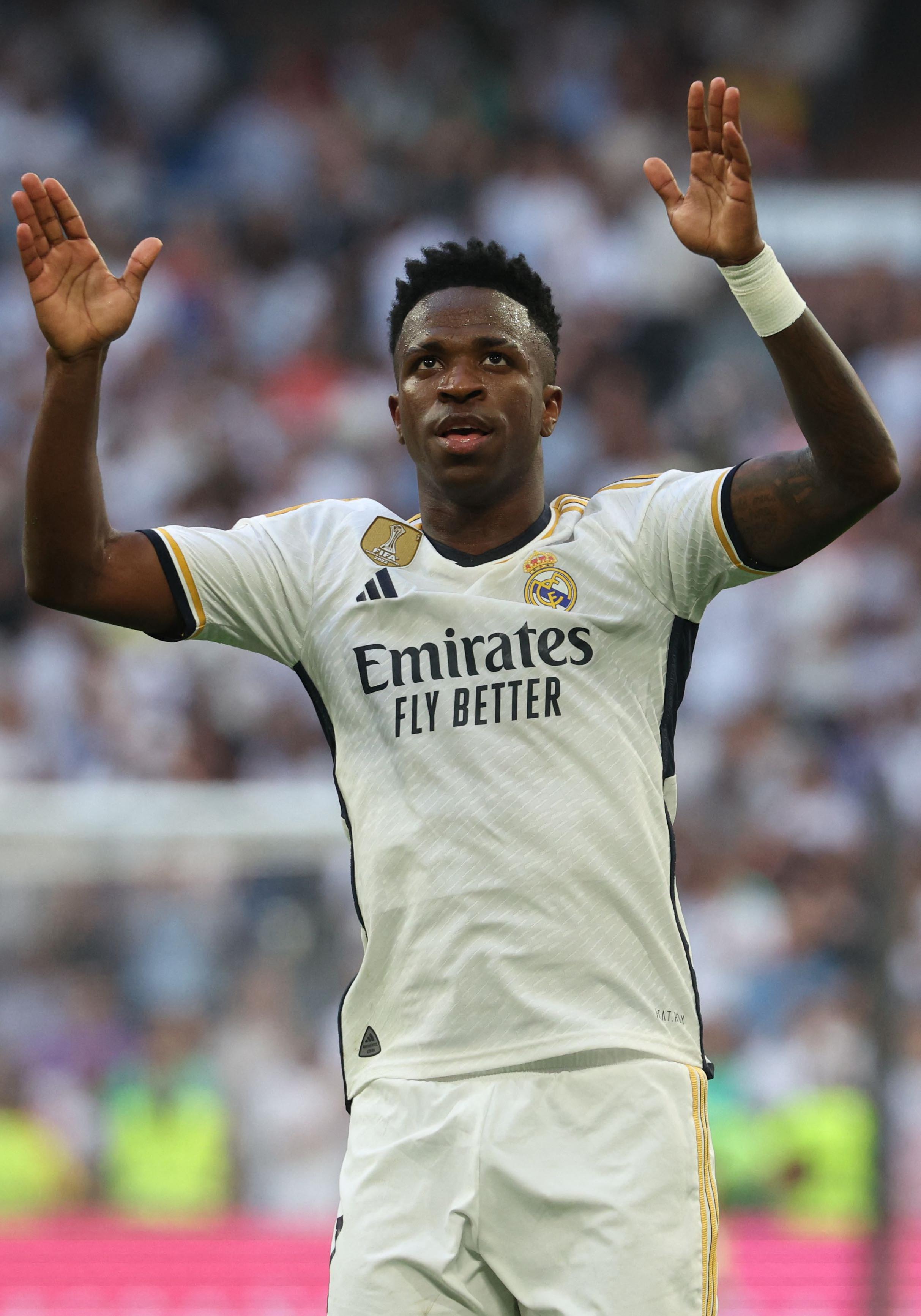 Vinicius cambia su actitud y se aleja del foco