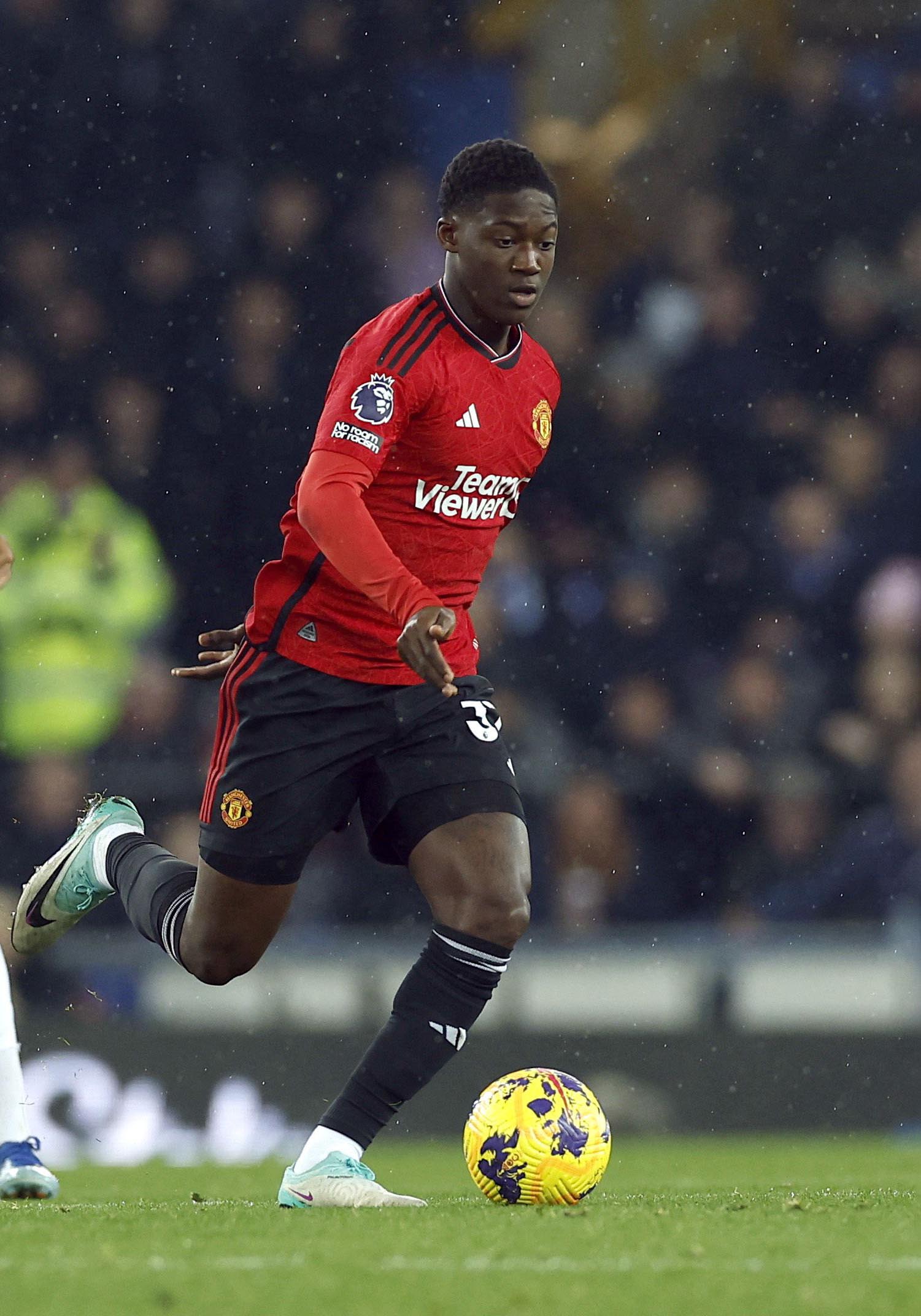 Mainoo, el canterano del United que brilla a sus 18 años