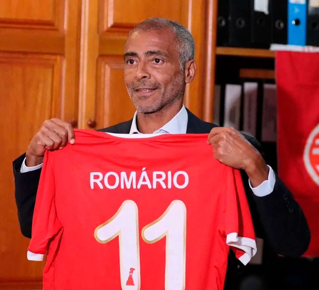 Romario vuelve al fútbol en Brasil con 58 años... ¡será jugador-presidente!