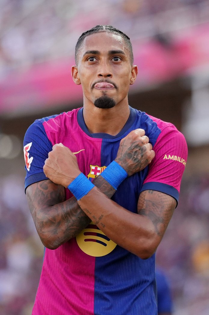 Raphina se pica con un 'tiktoker' por 'darle' su número a Nico Williams