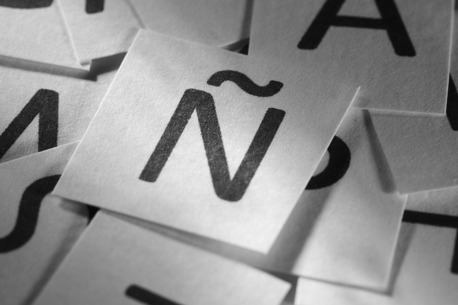 Historia de la Ñ, la letra más española que nació para ahorrar trabajo