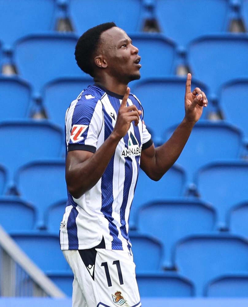 Ochieng llegó a la Real Sociedad por un 'crowdfunding' y debutó en ...