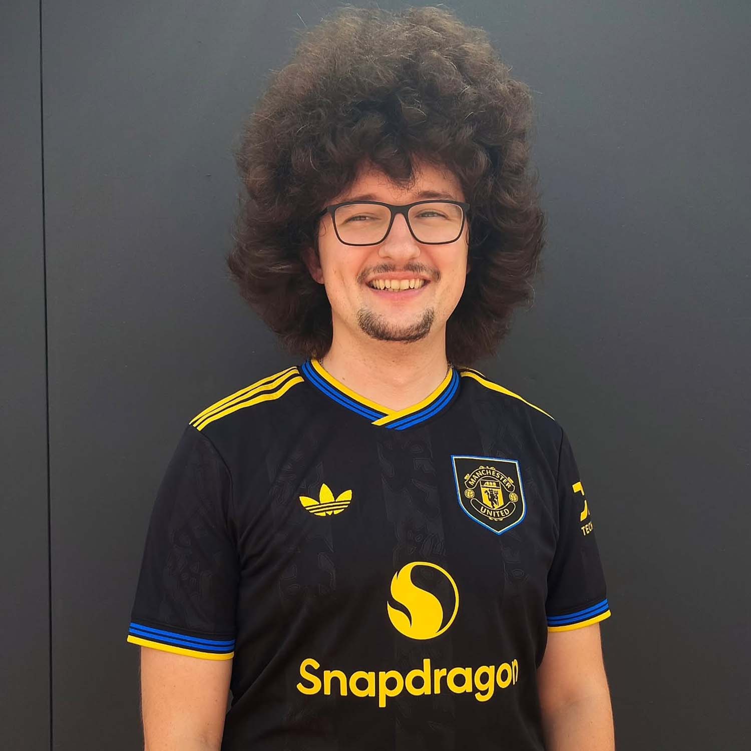 La 'loca' promesa de un fan del Manchester United: no se cortará el ...