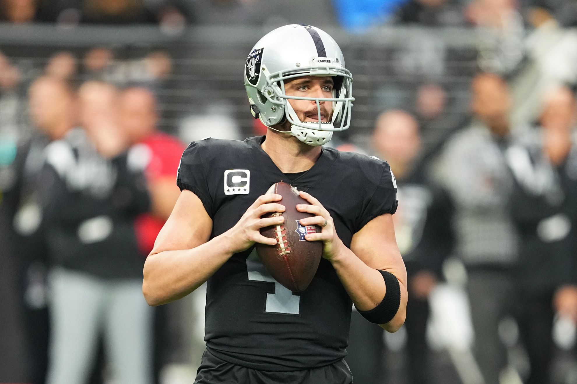 Derek Carr's brother Darren deletes tweet likely revealing the QB's ...